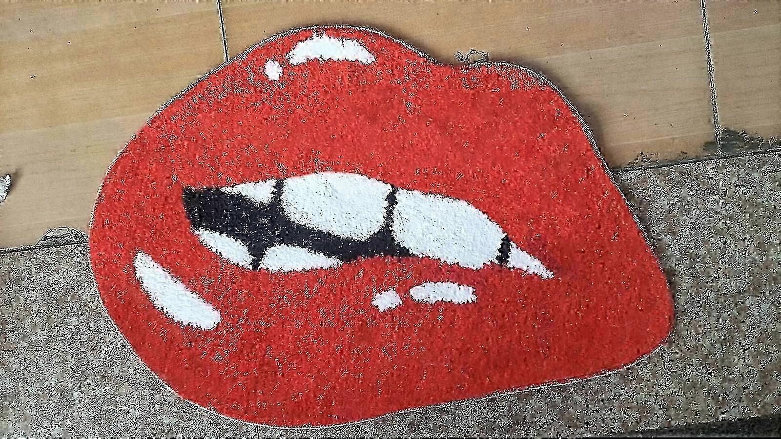 Valentine's Day Bathroom Rug Non Slip Cute Red Lips Heart Shape ...