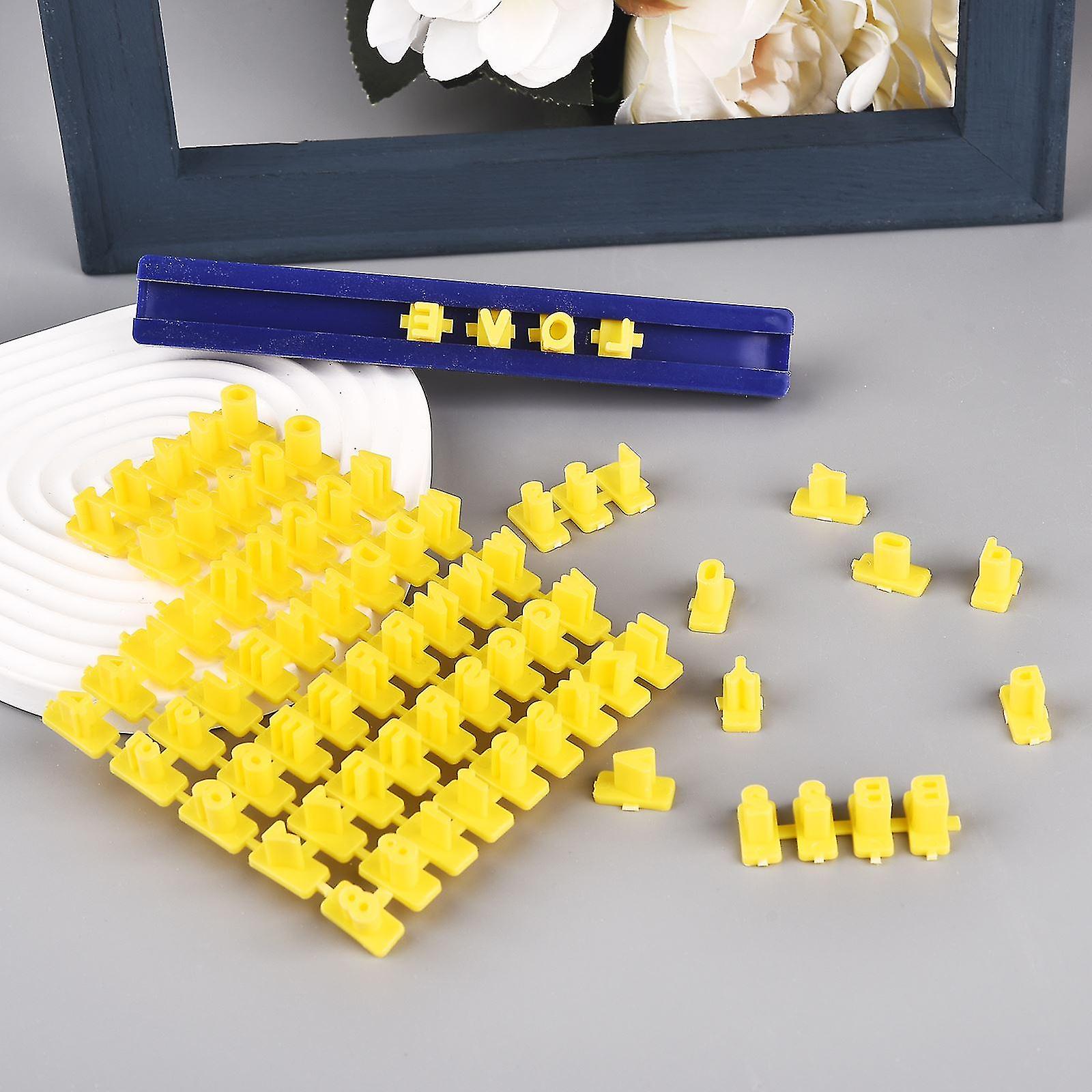 Alfabetet Antal symboler Keramisk konst Lera präglar mögel Imponera ...