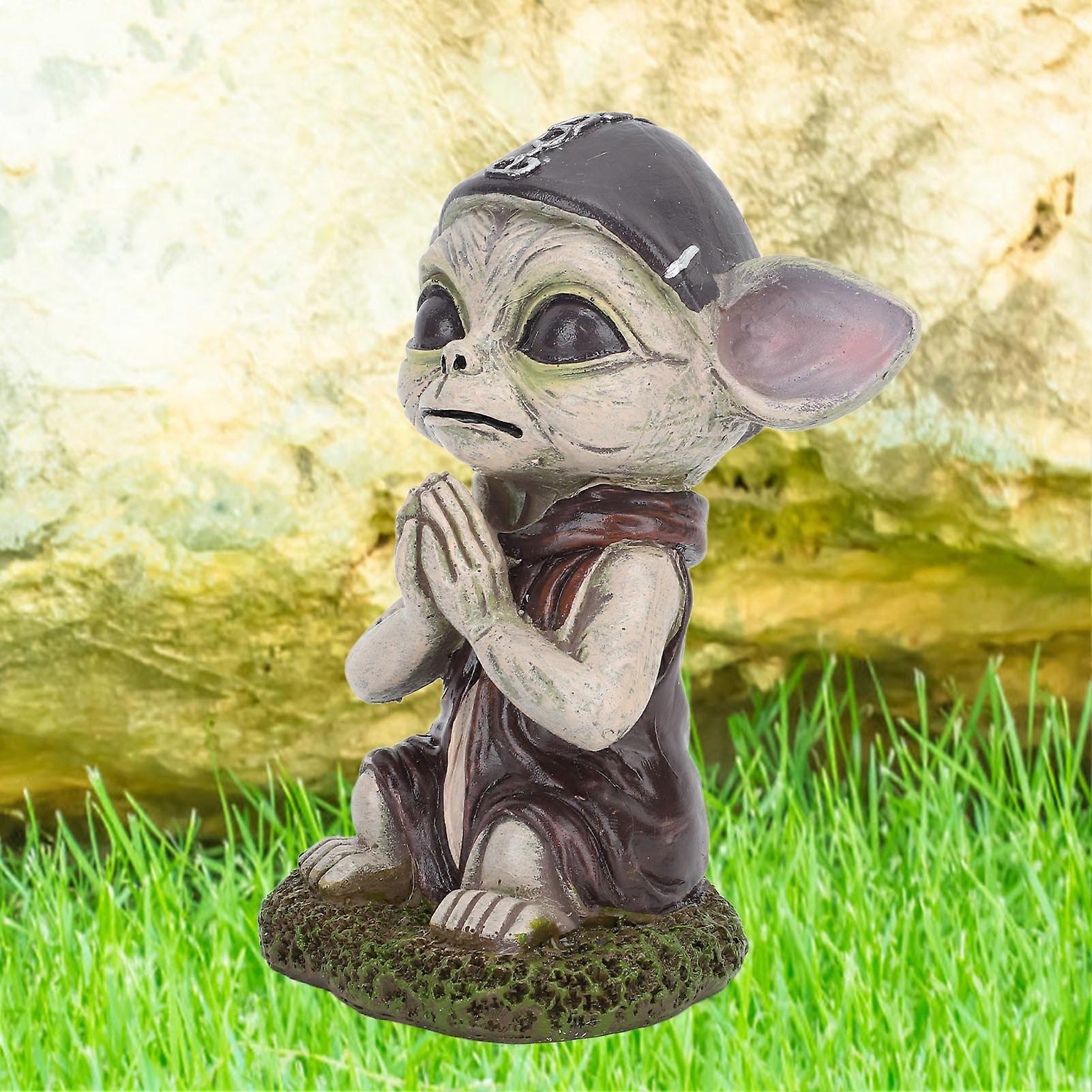 Funny Alien Garden Statue Mysterious Alien Figurine Miniature Fairy ...