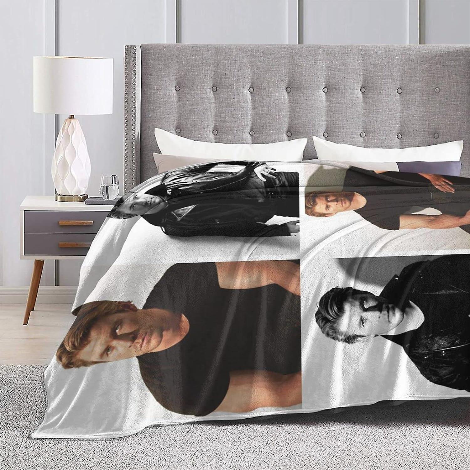 Chris Hemsworth Fleece Throw Blanket, Ultra Soft Cozy Luxury Fuzzy ...