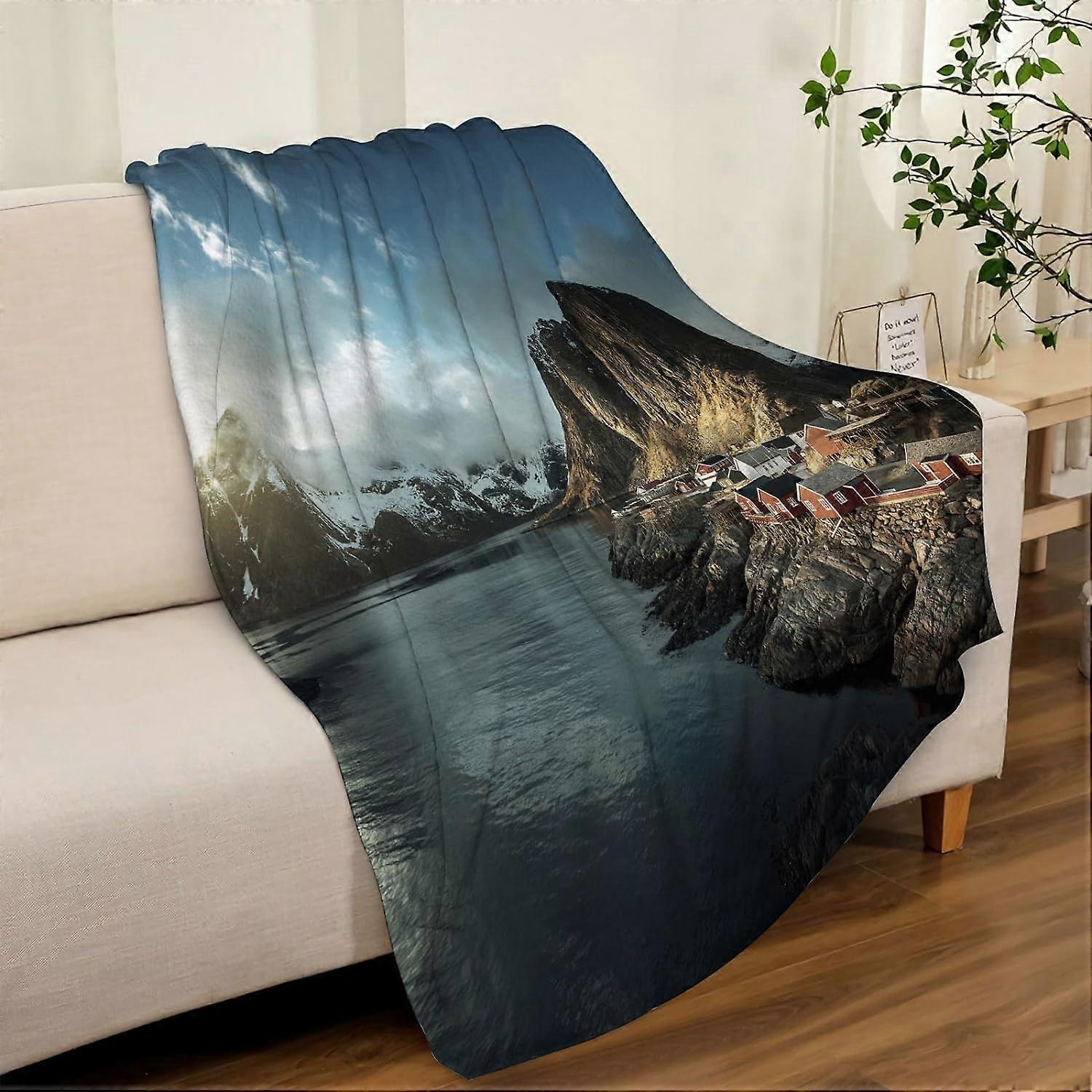 Warm Soft Fishing hut at spring sunset - Reine Lofoten islands Norway ...