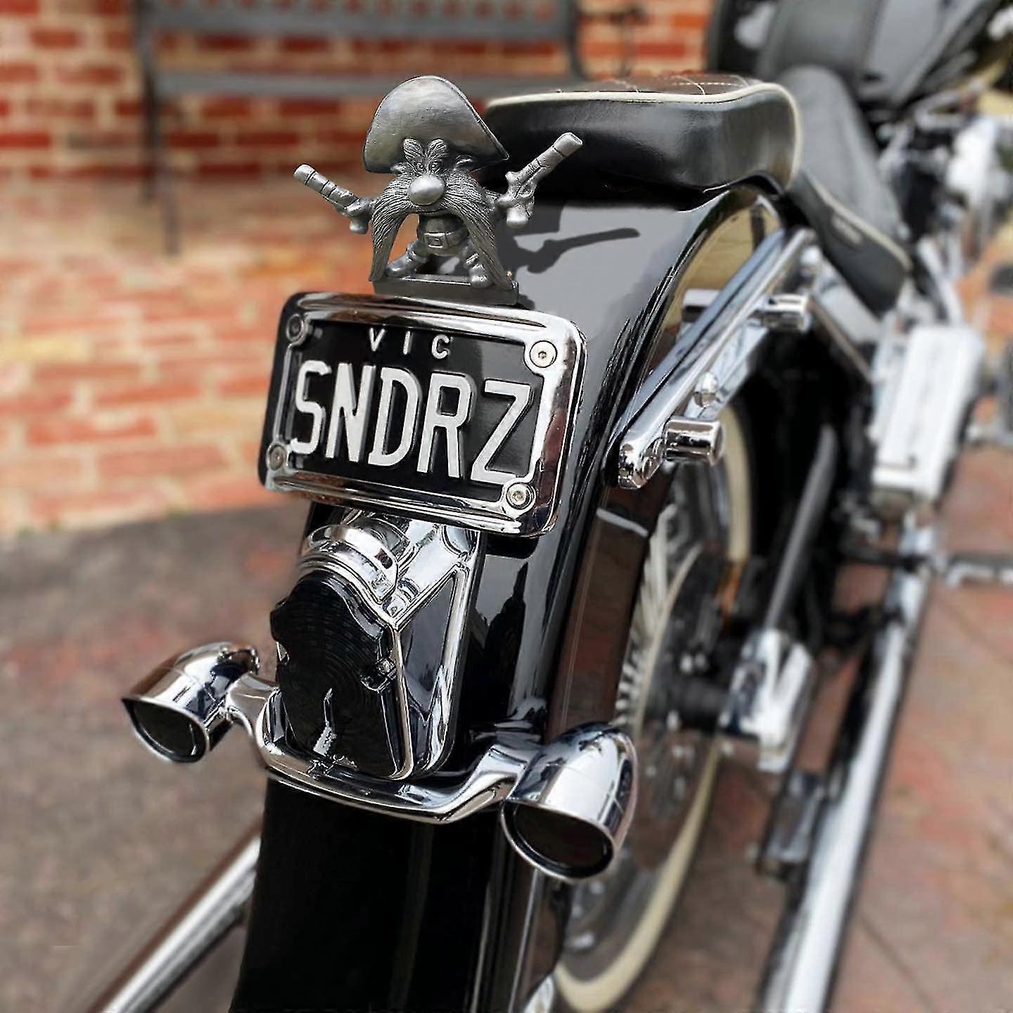 Vintage Yosemitee Sam License Plate Topper, Cartoon Vintage Car ...