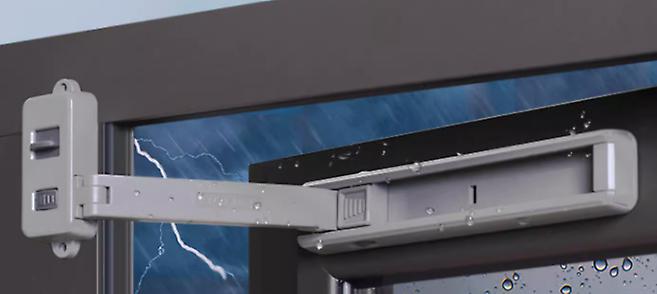 Child Safety Lock for Inward or Outward Opening Windows, Wooden Frames ...