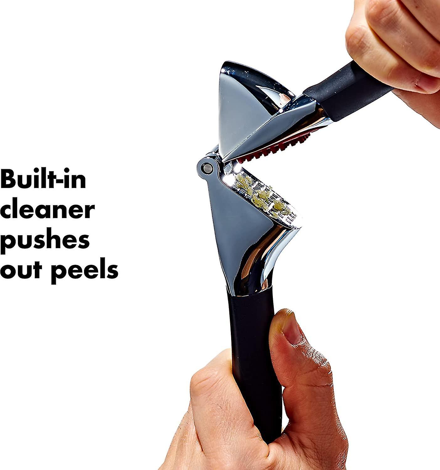 Good Grips Garlic Press - Easy-to-use Kitchen Tool For Crushing Garlic ...
