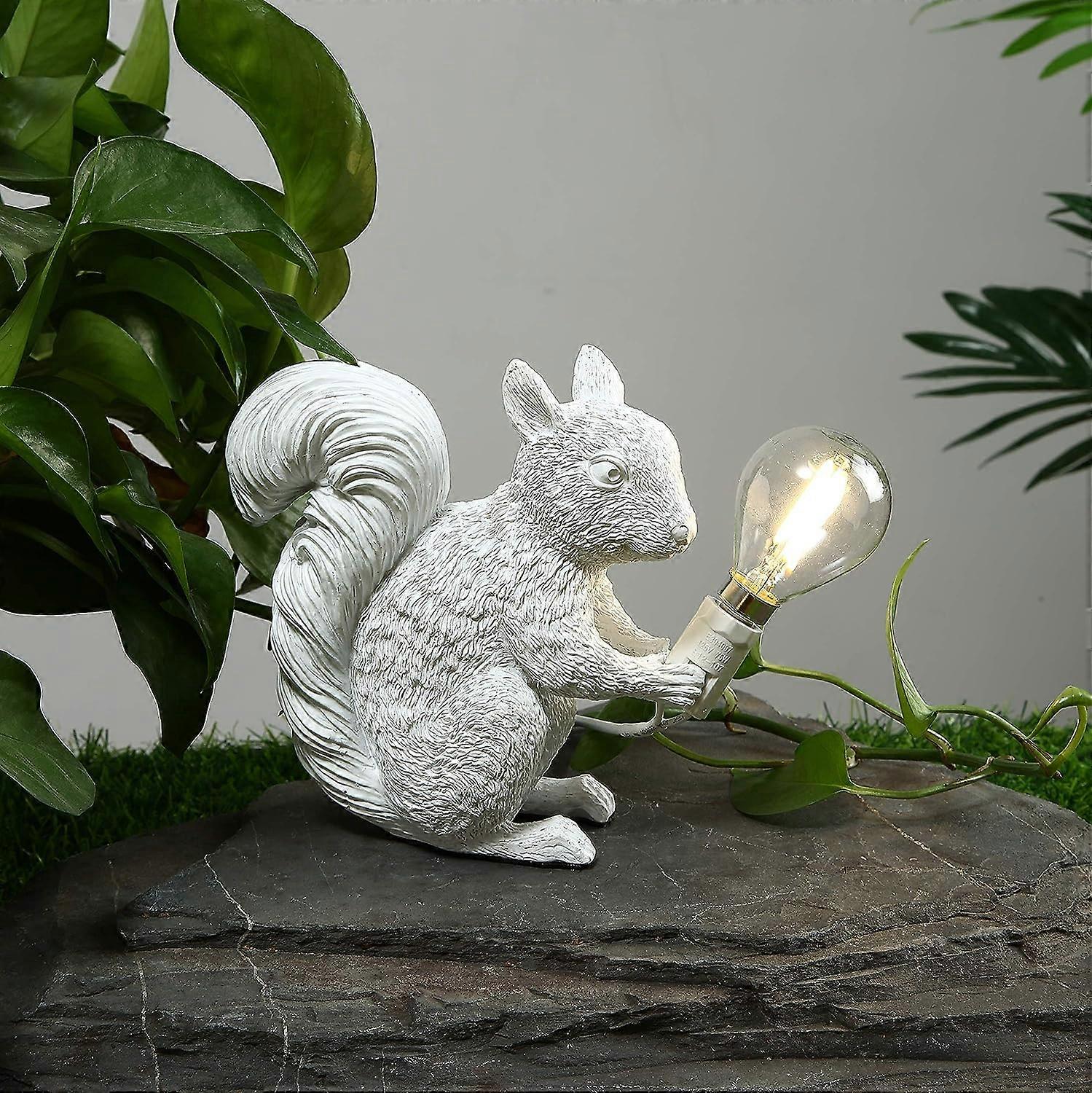 Modern Resin Squirrel Table Light, Resin Squirrel Lighting Fixture for Living Room, Bedroom ...