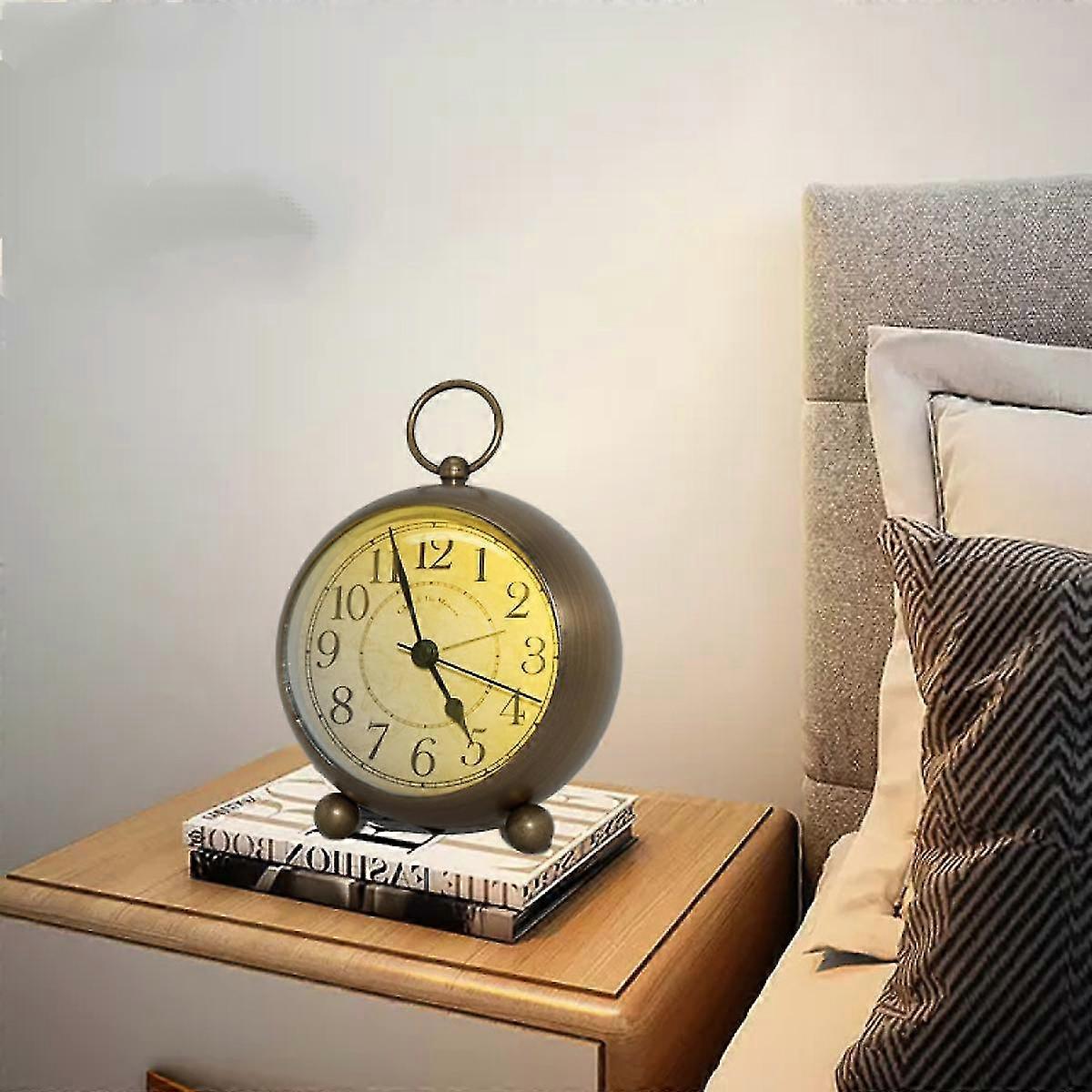 Table Clock Vintage Metal Round Desk Clock with Handle and Dragon Feet ...