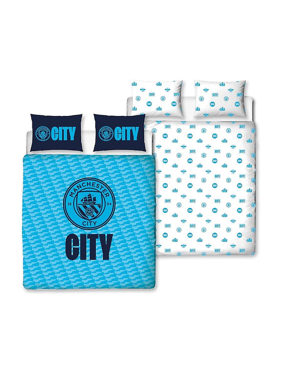 Manchester City FC Crest Single Duvet Cover and Pillowcase Set | Fruugo UK