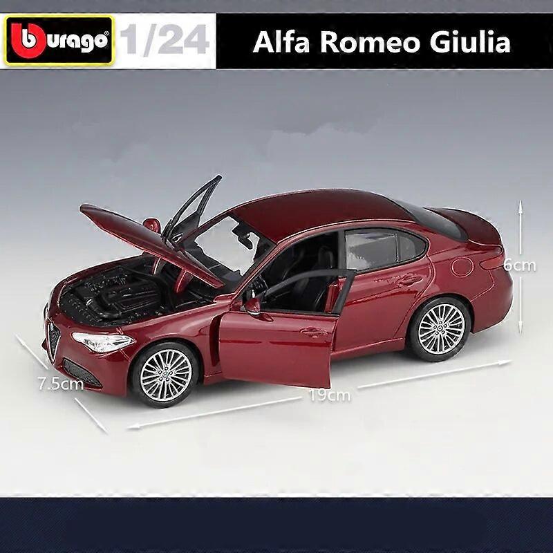 1:24 Alfa Romeo Giulia Alloy Car Model Diecast Metal Vehicles Car Model ...