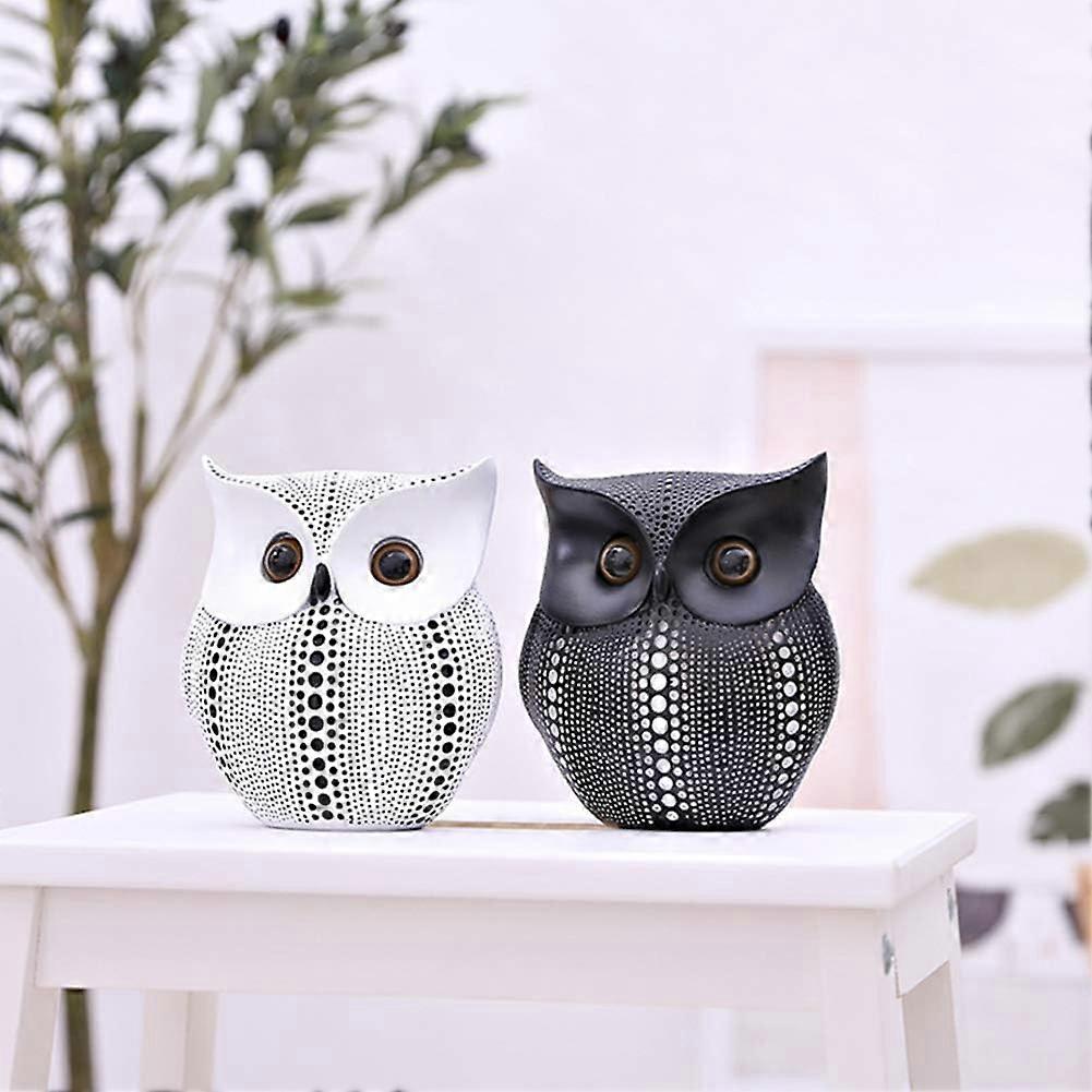 Nordic style polka dot owl sculpture - Resin owl statue - Crafts for ...