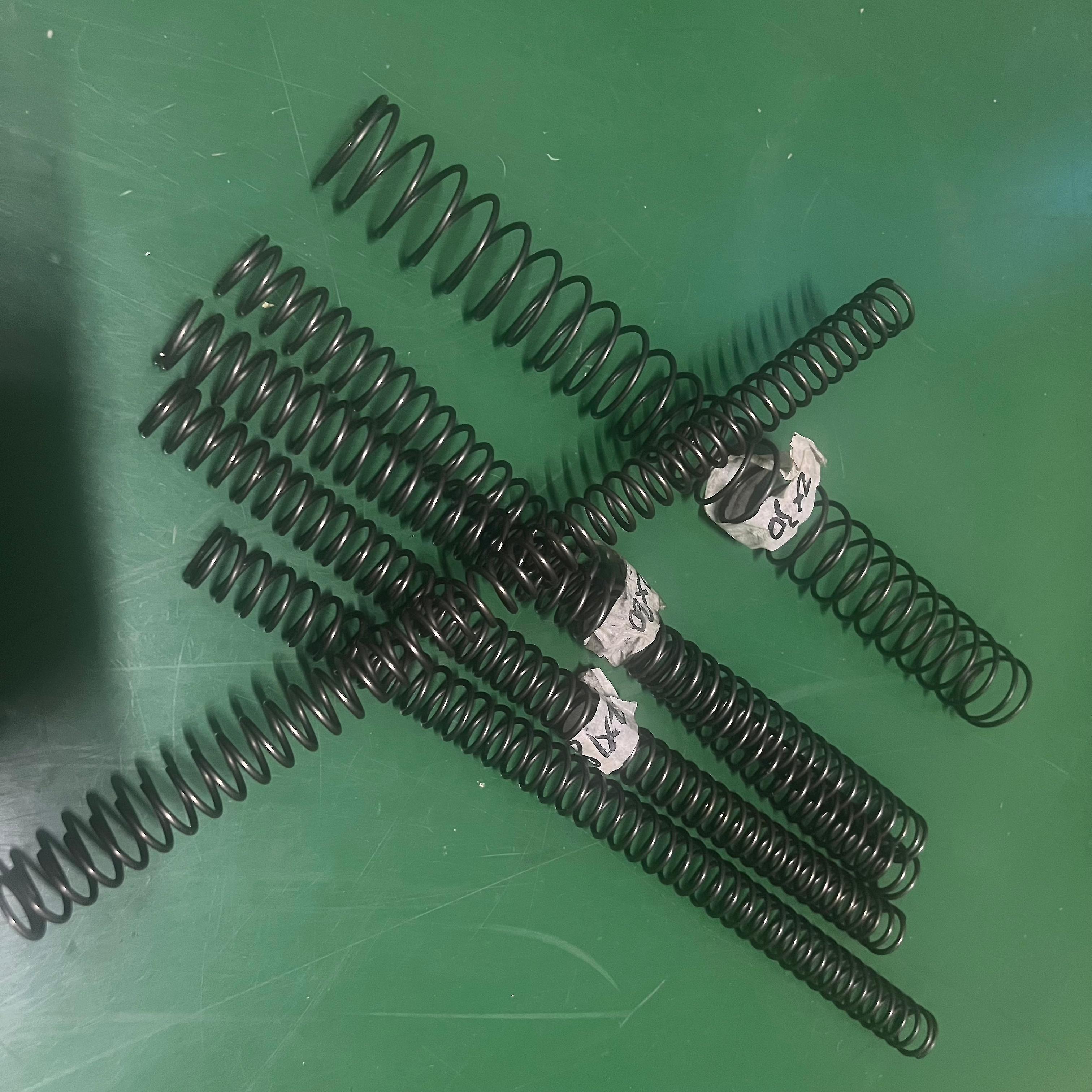 Long Compression Springs With 2mm Wire Diameter X (10-20)mm Out ...