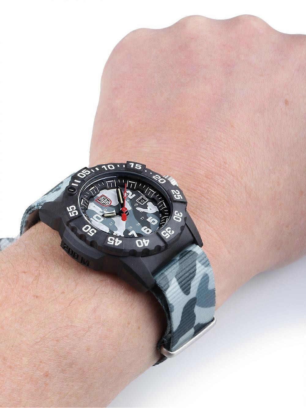 Luminox XS.3507.PH.L Navy Seal Men's Watch 45mm 20ATM | Fruugo US