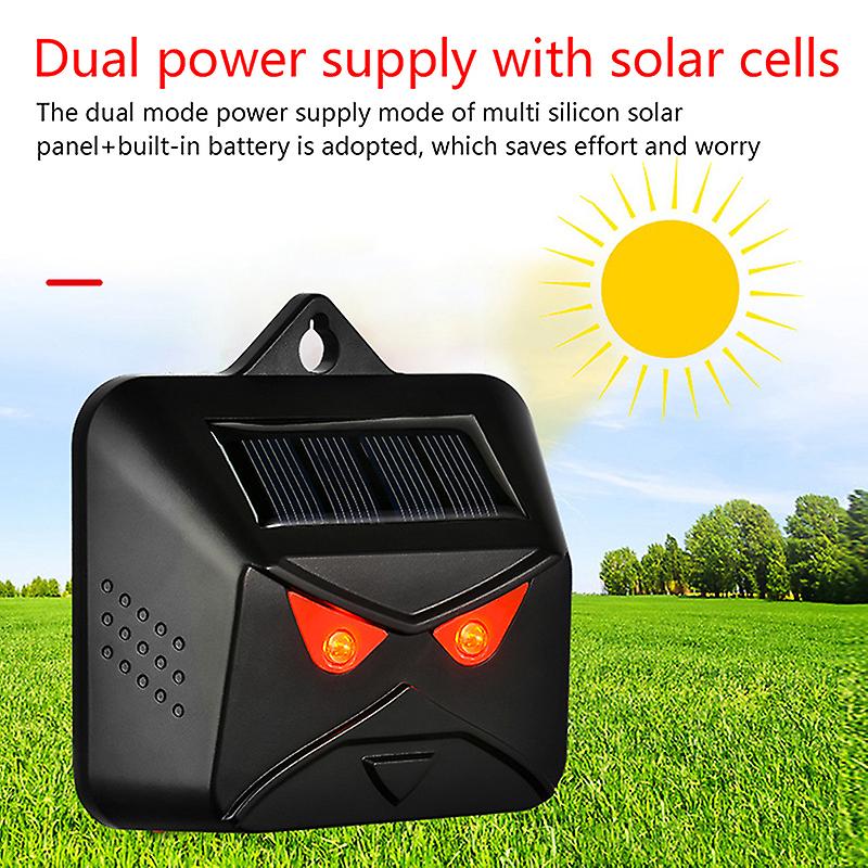 Solar Animal Repellent Strobe Light Outdoor Waterproof Animal Deterrent ...