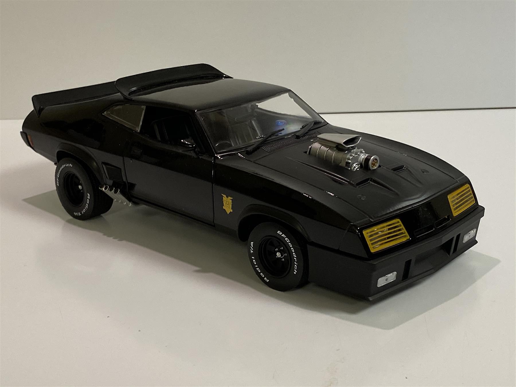 Mad Max Last of The V8 Interceptors 1:18 Scale Greenlight 12996 | Fruugo AU