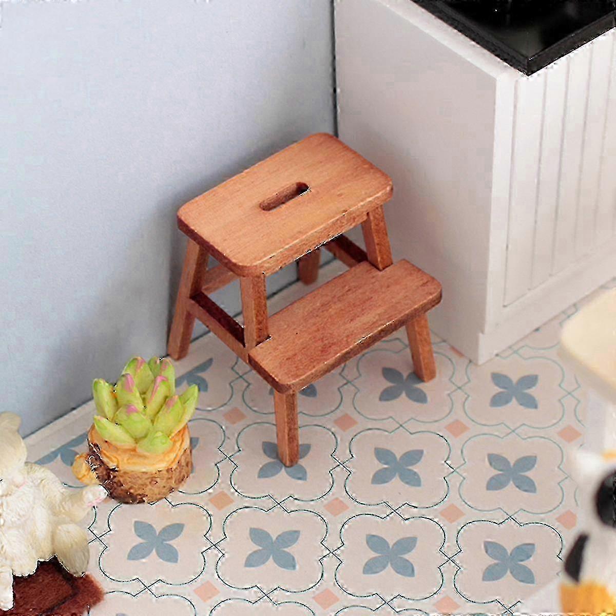 Small step stool for home - Compact wooden stool with double-layer ...