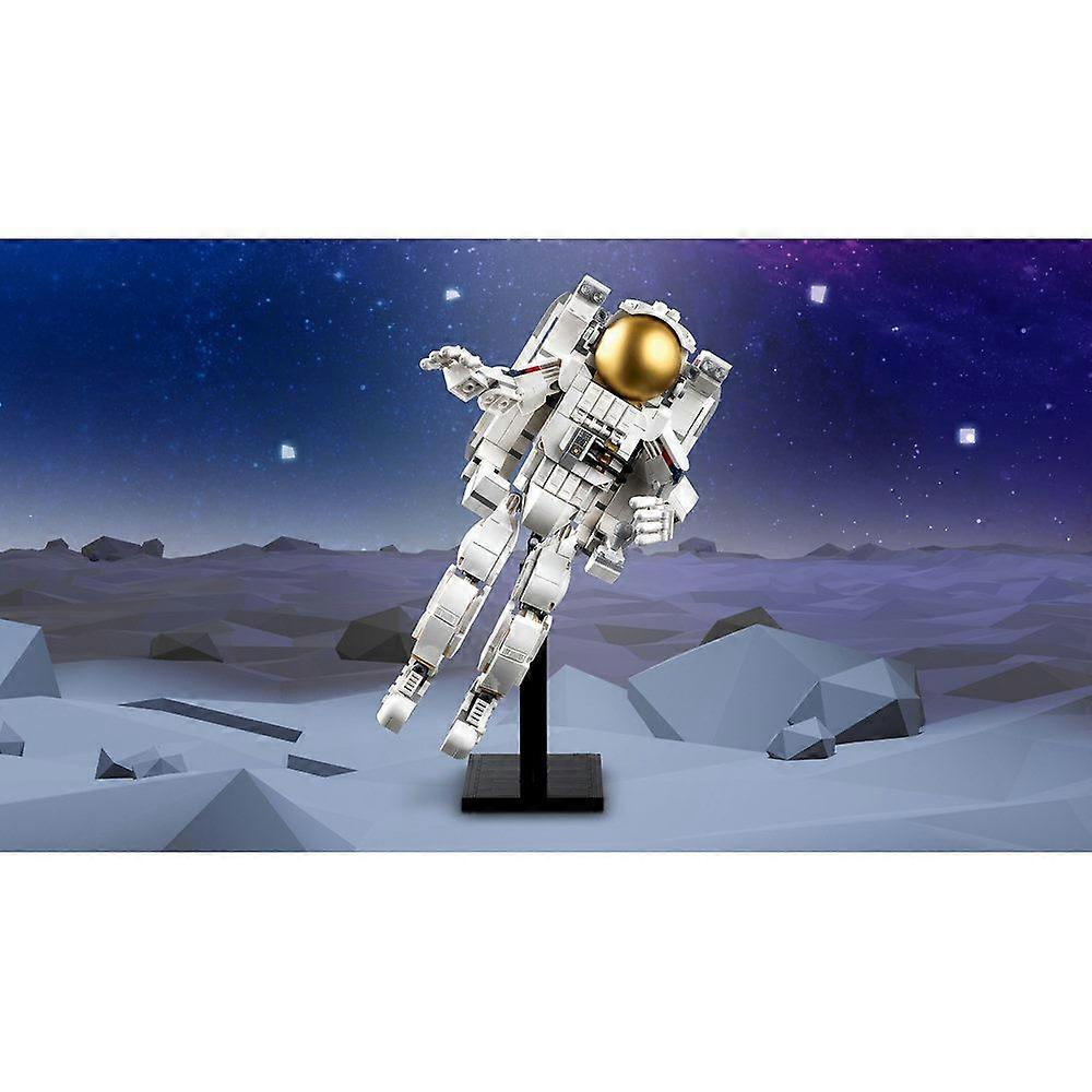 LEGO Creator Space Astronaut 3in1 Toy Set 31152 | Fruugo UK