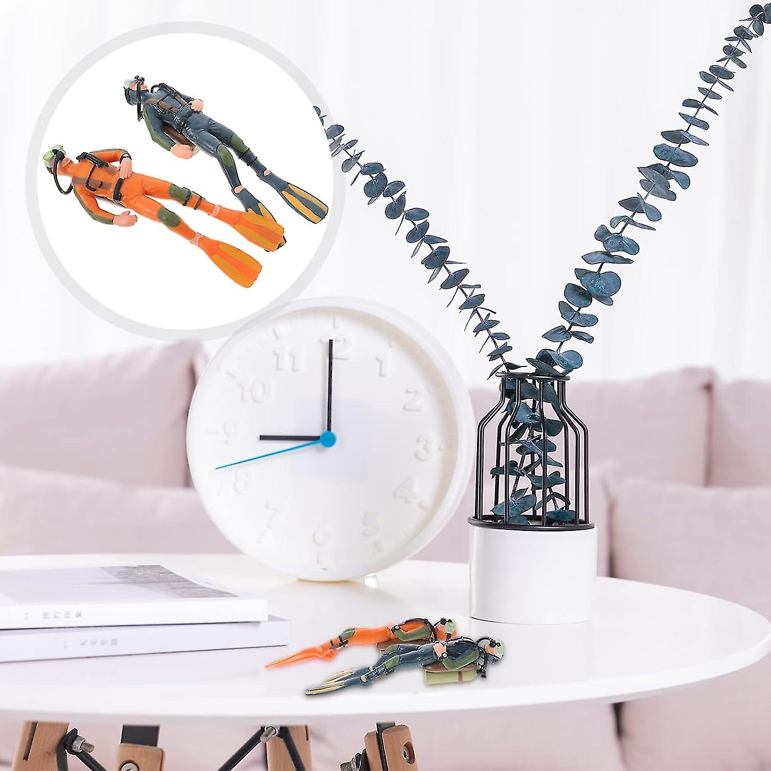 2pcs Mini Diver Figurines Deep Sea Diver Tiny Submarine Figures Fish ...