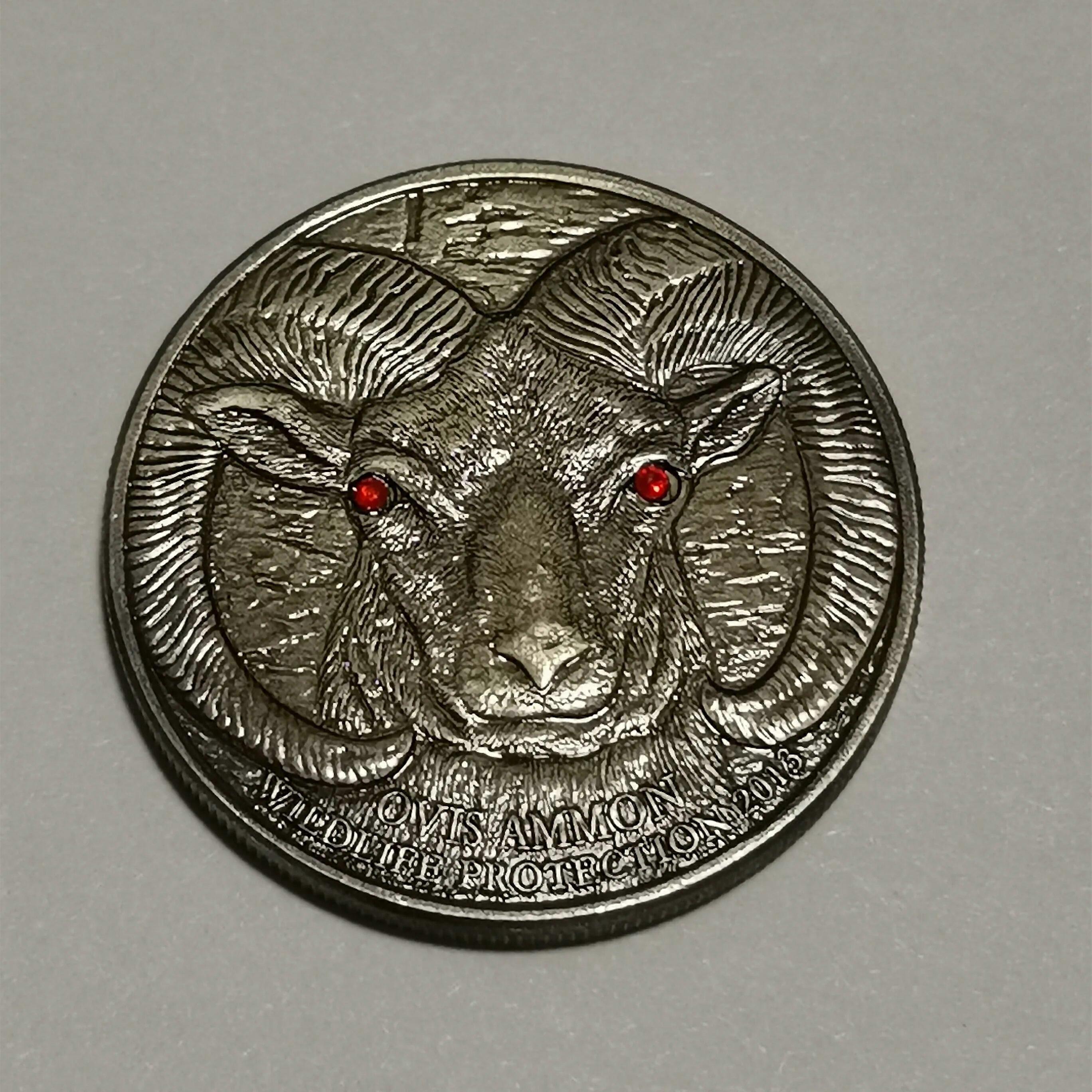 Mongolian Endangered Wild Animal Collectible Coins With Crystal Eyes ...