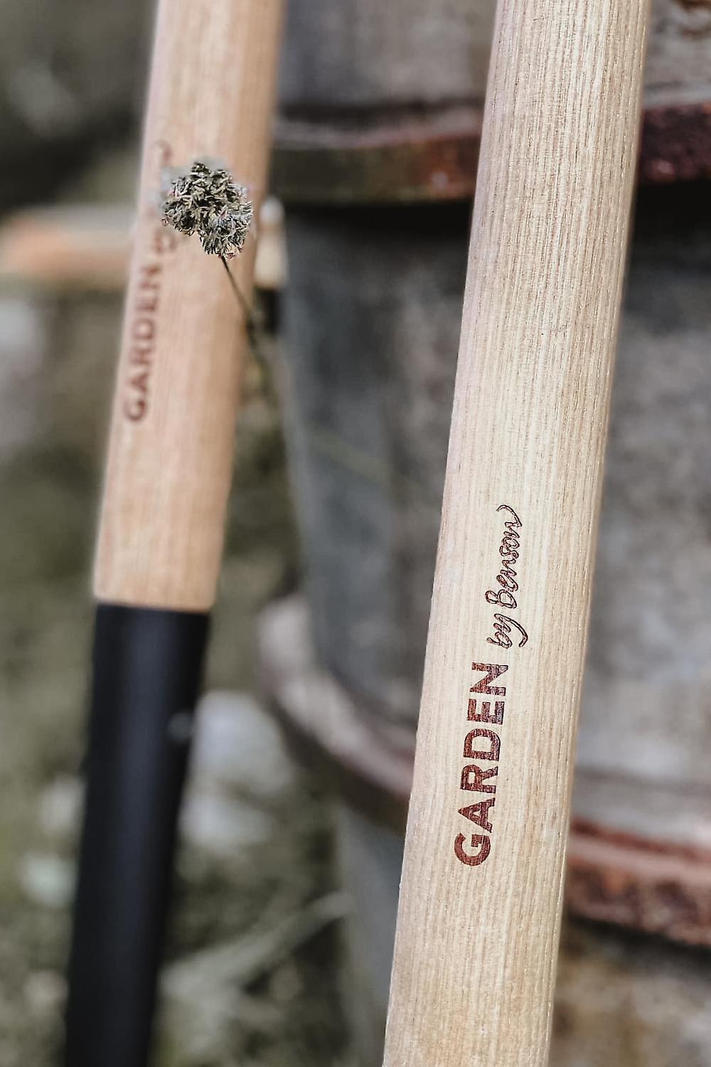 Leaf Rake Deluxe. 24 steel spikes. Ash wood handle. | Fruugo UK