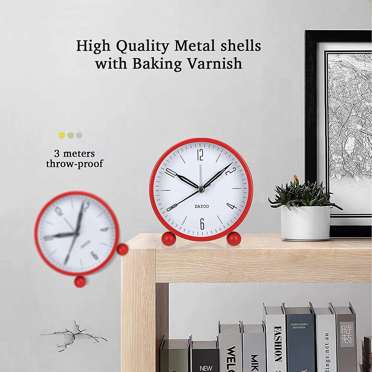 Alarm Clock, 4 Inch Round Alarm Clock Non Ticking, Battery Operated And ...