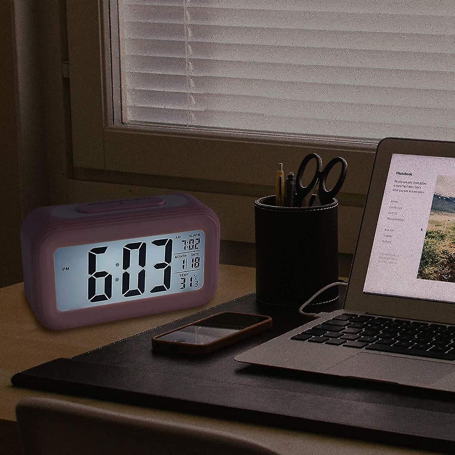 Battery Digital Alarm Clock For Bedroom, Lcd Display Bedside Alarm ...