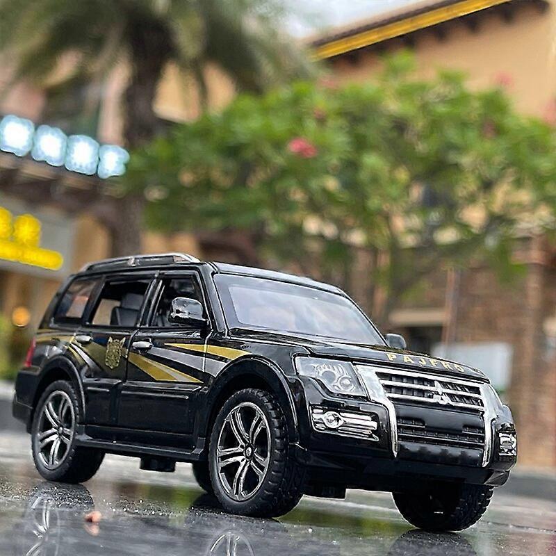 1:32 Mitsubishis PAJERO SUV Alloy Car Model Diecast & Toy Vehicle Metal ...