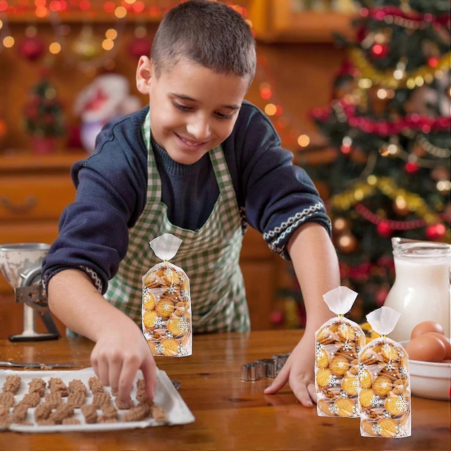 100pcs Christmas Cellophane Bags - Snowflake Cellophane Bags For Sweet ...