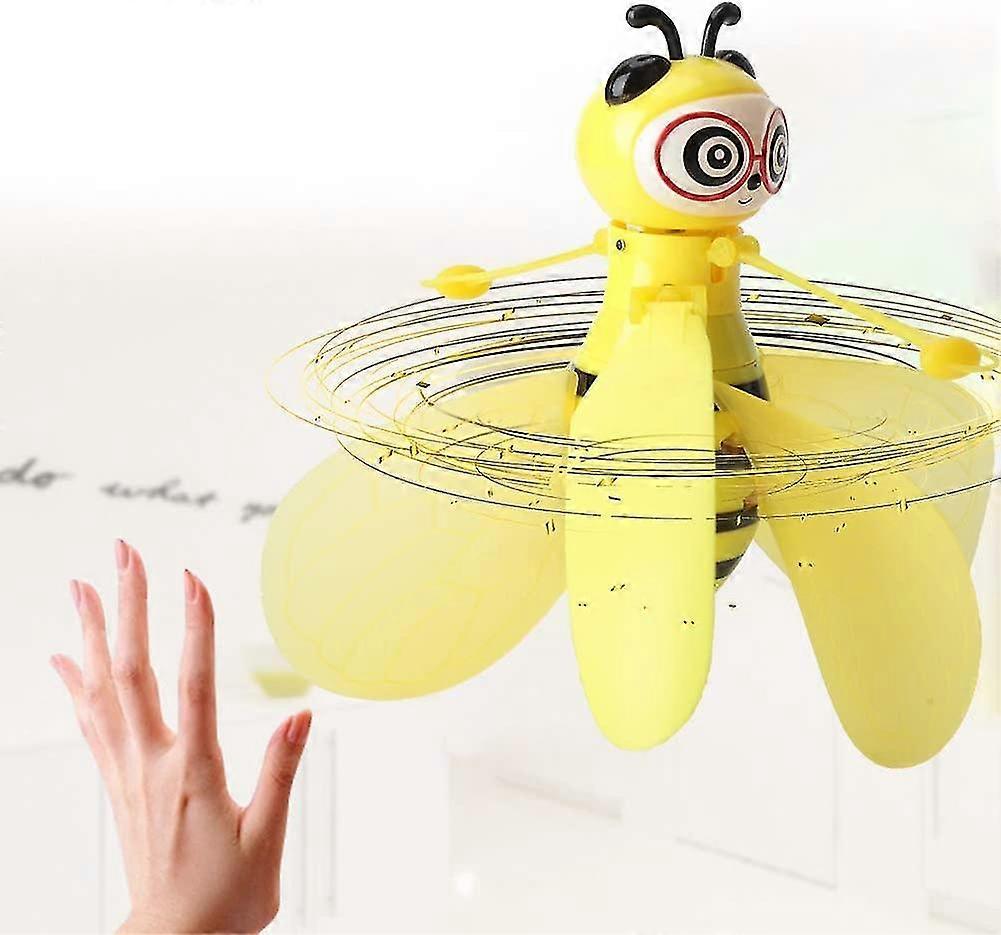 Flying Robot Astronaut Superhero Space Robot Helicopter, Induction ...