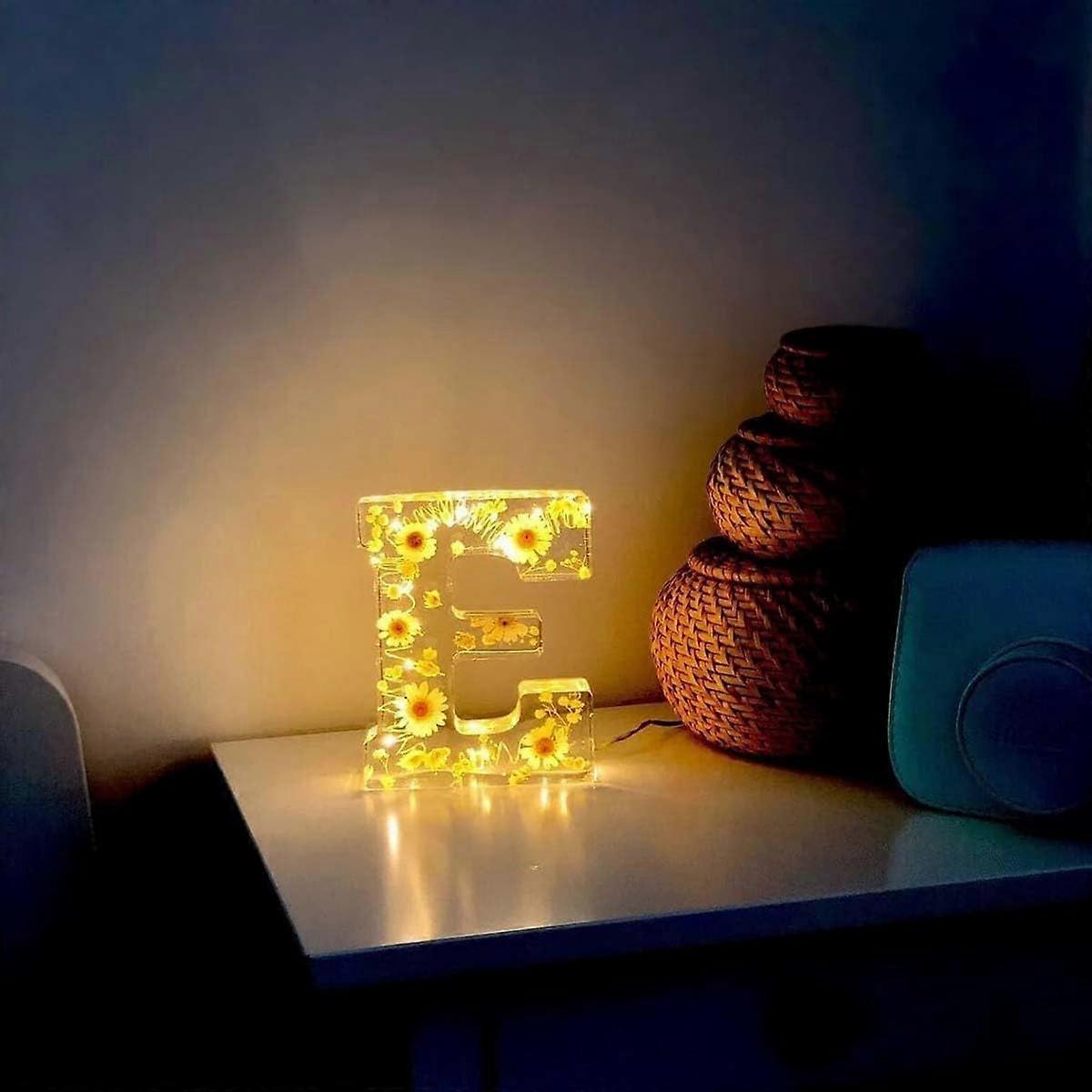 Handmade Floral Night Light, Large Floral Resin Letter Lamp with LED ...