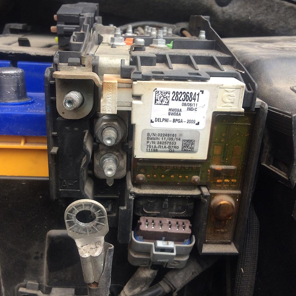 28257533 28236841 Car Fuse Box Voltage Module Battery Sensor For C4 ...