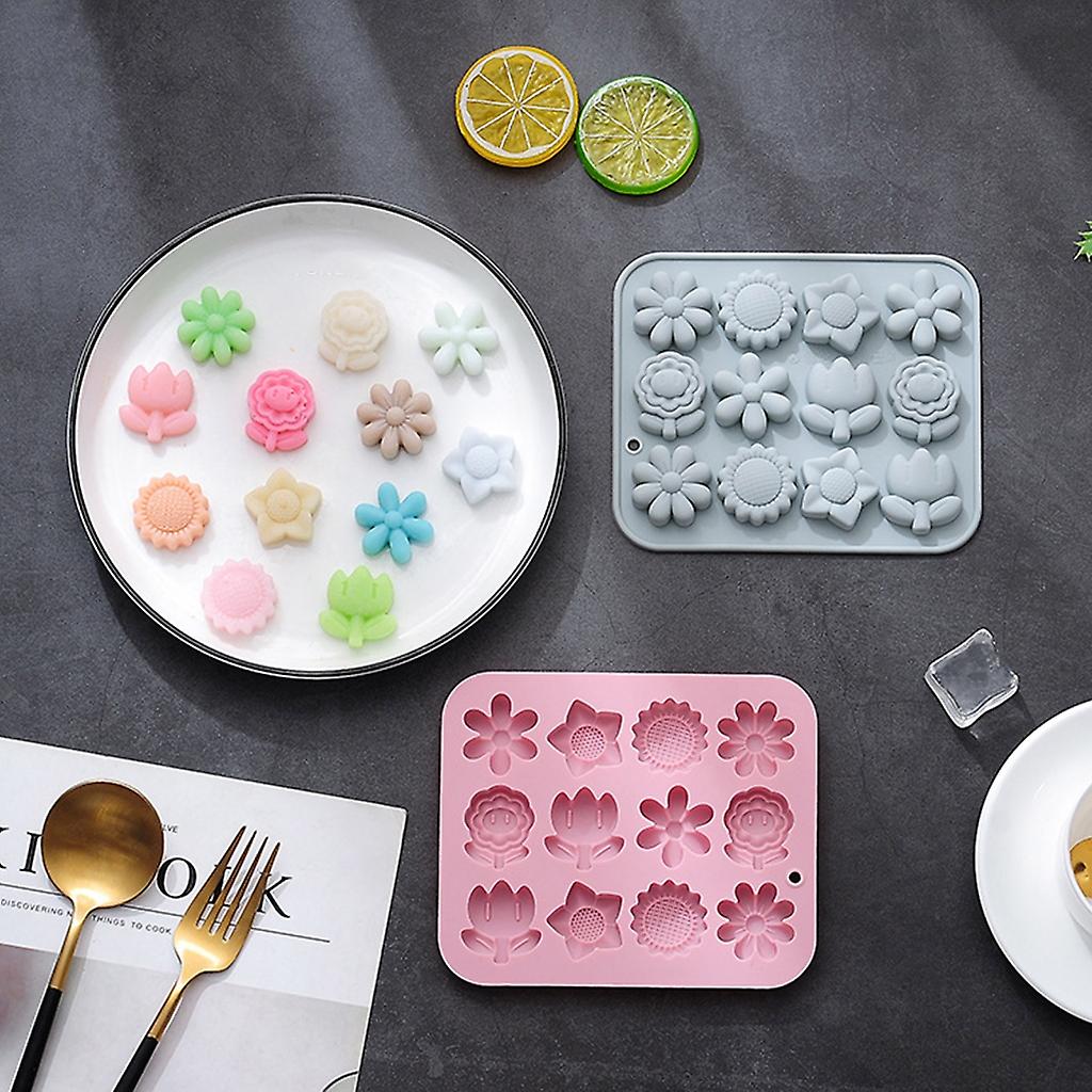 Candy Moulds Flower Shaped Silicone Material For Baking Cake Fondant ...
