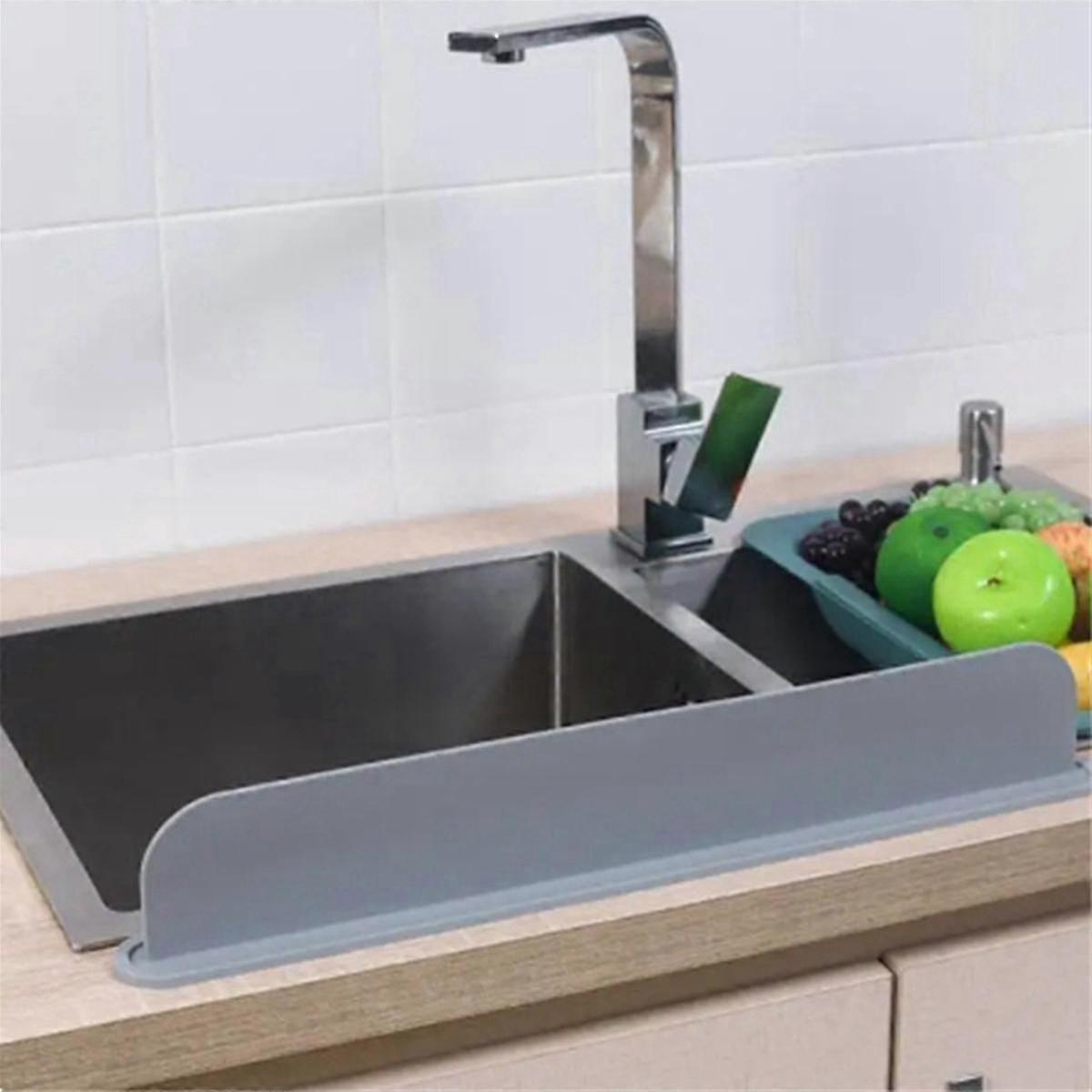 Reusable Sink Splash Guard Silicone Countertop Water Baffle Prevent ...