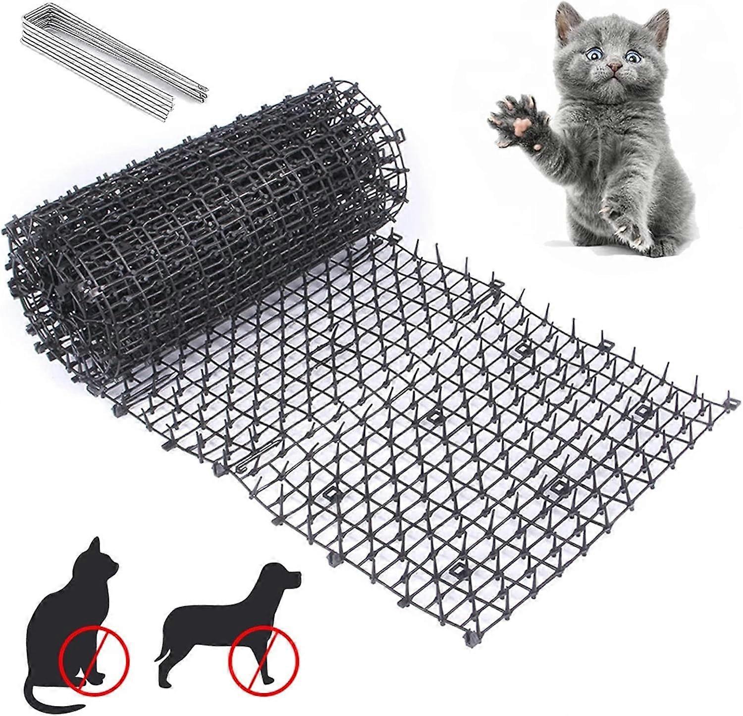 A 200*30cm roll of cat repellent mats with 8 U-shaped ground anchors ...