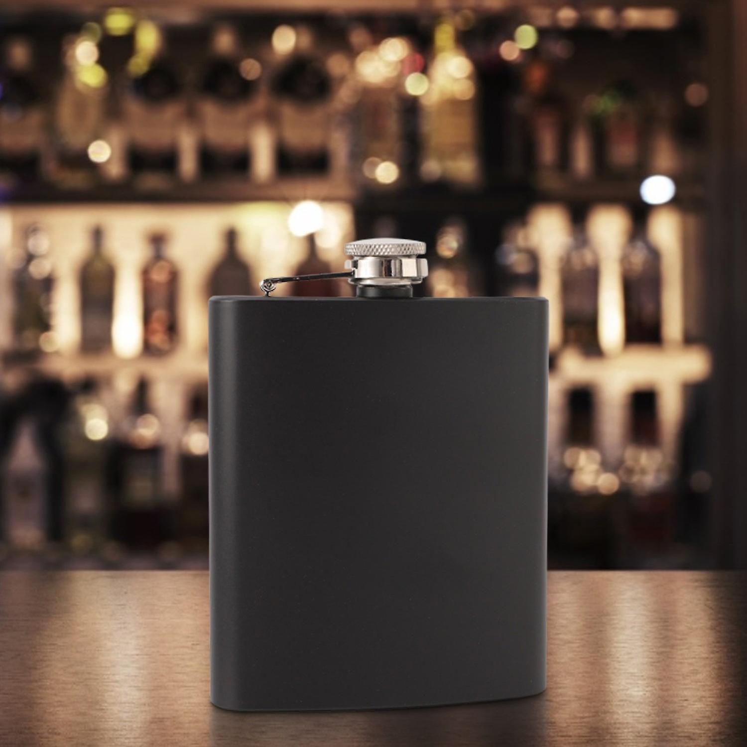 1 Set Hip Flask Shock-proof Good Sealing Capacity Portable 7oz Whiskey ...