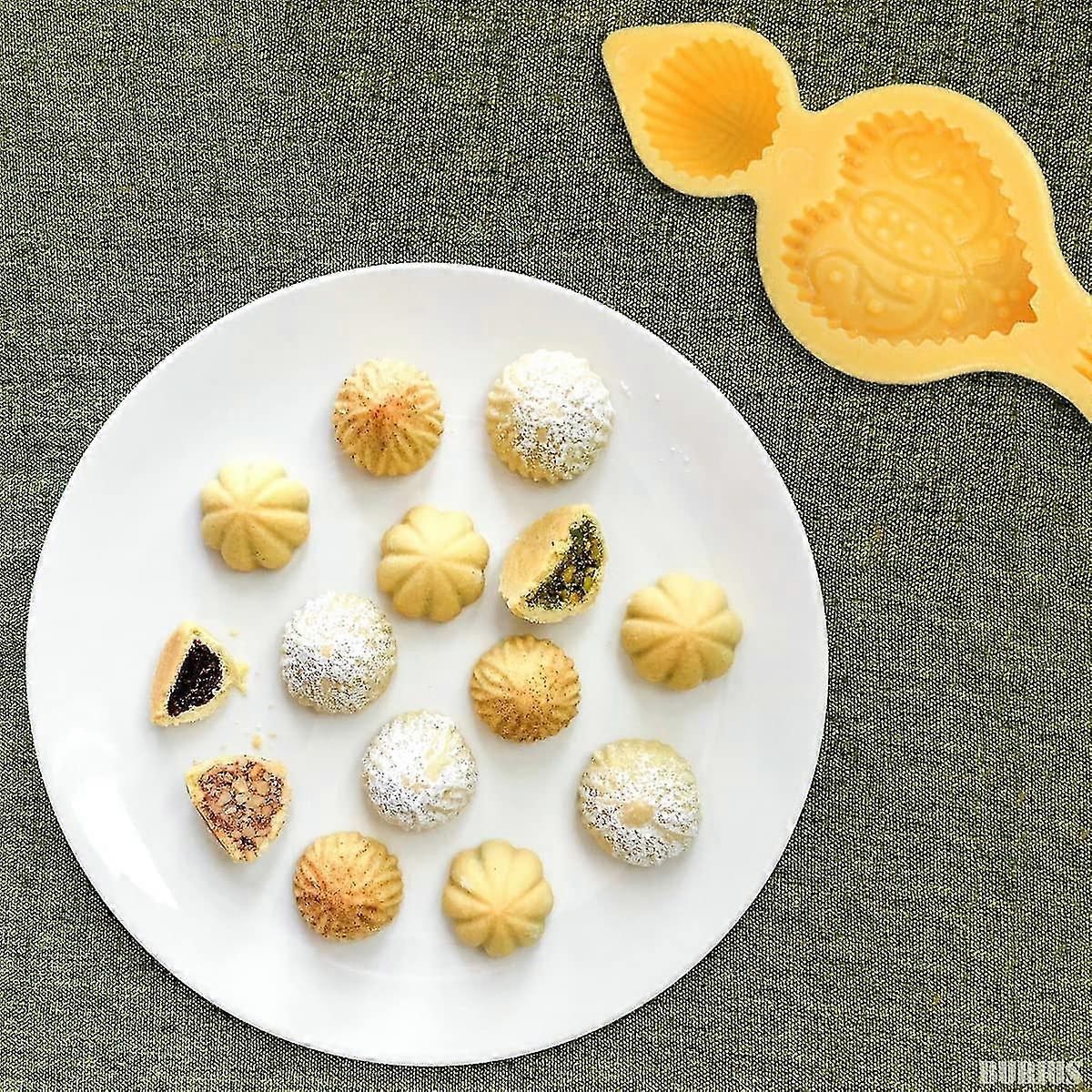 Moon Cake Mold Heart Cookie Mold - 4 Shapes Mold Maamoul Cookies ...