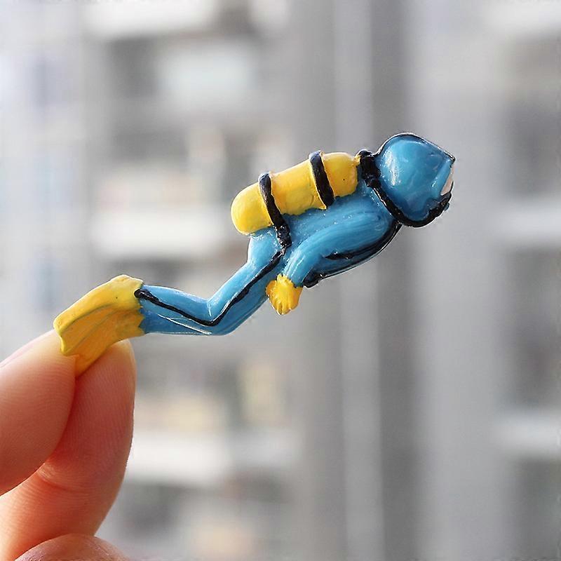 4Pcs Diver Figurines Mini Swimmers Figurines Tiny Diver Model for ...