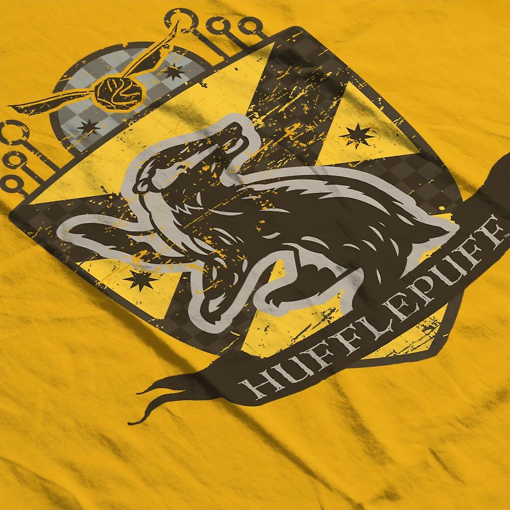 Harry Potter Hufflepuff Quidditch Distressed Shield Men's Hooded ...
