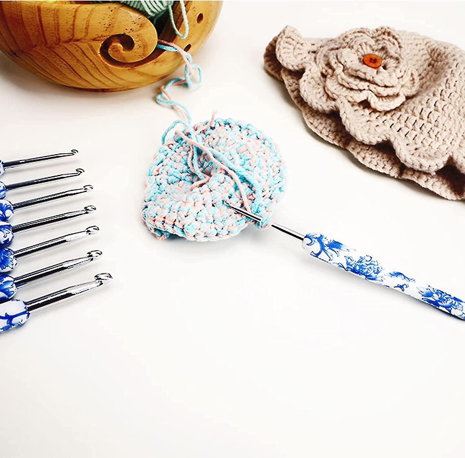 Arthritis Crochet Hooks Set With Plastic Handles - Pretty Patterned ...