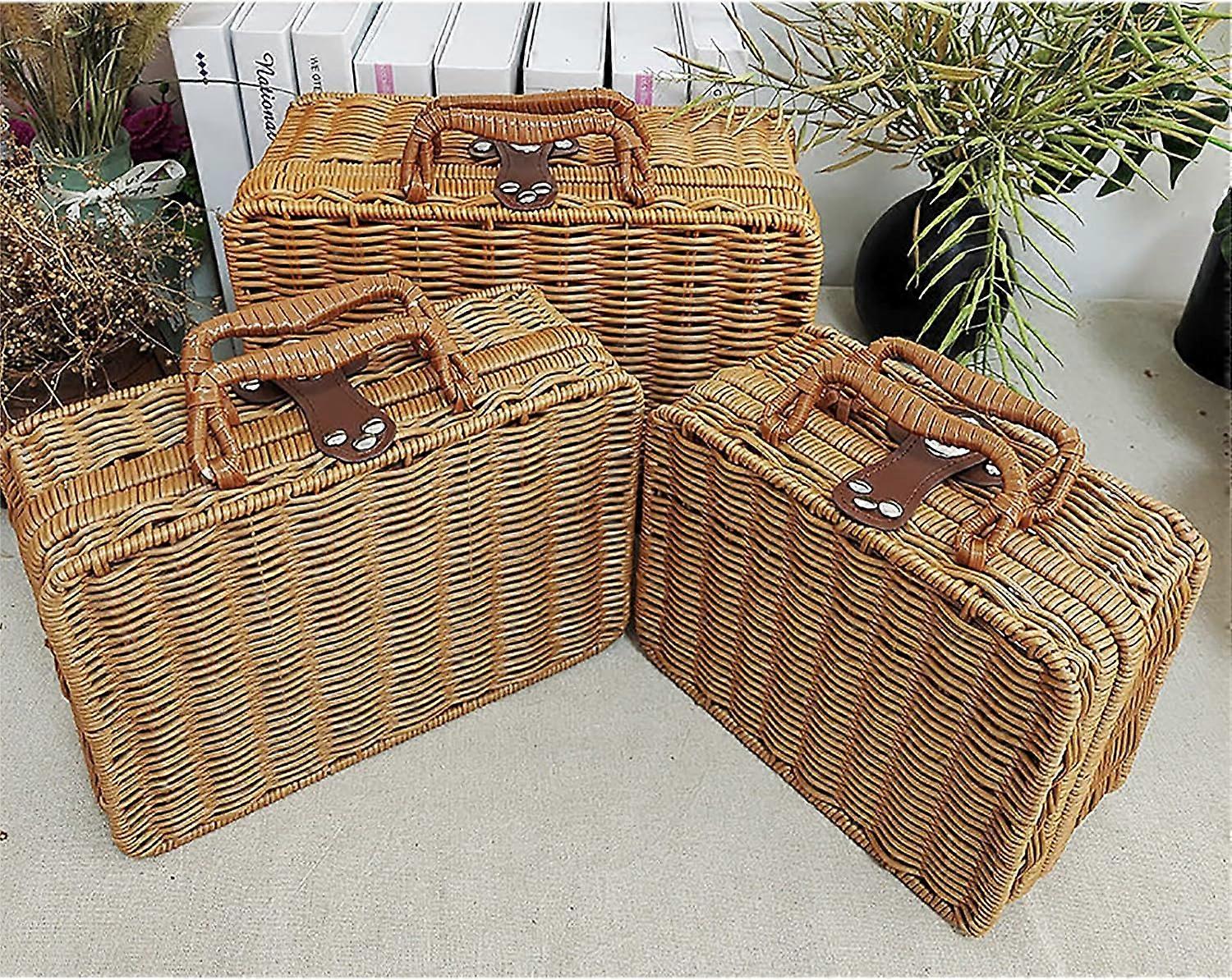 Vintage wicker suitcase | Fruugo UK