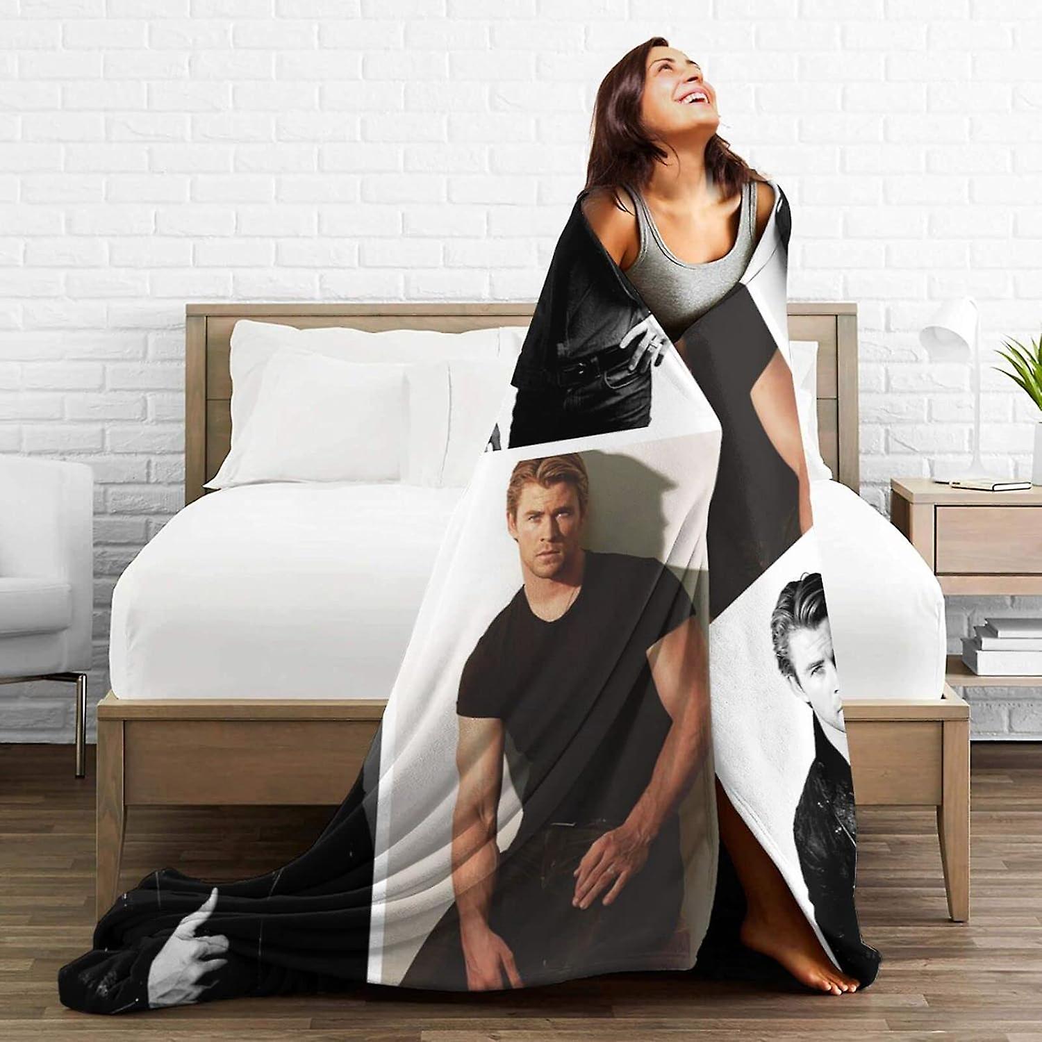 Chris Hemsworth Fleece Throw Blanket, Ultra Soft Cozy Luxury Fuzzy ...