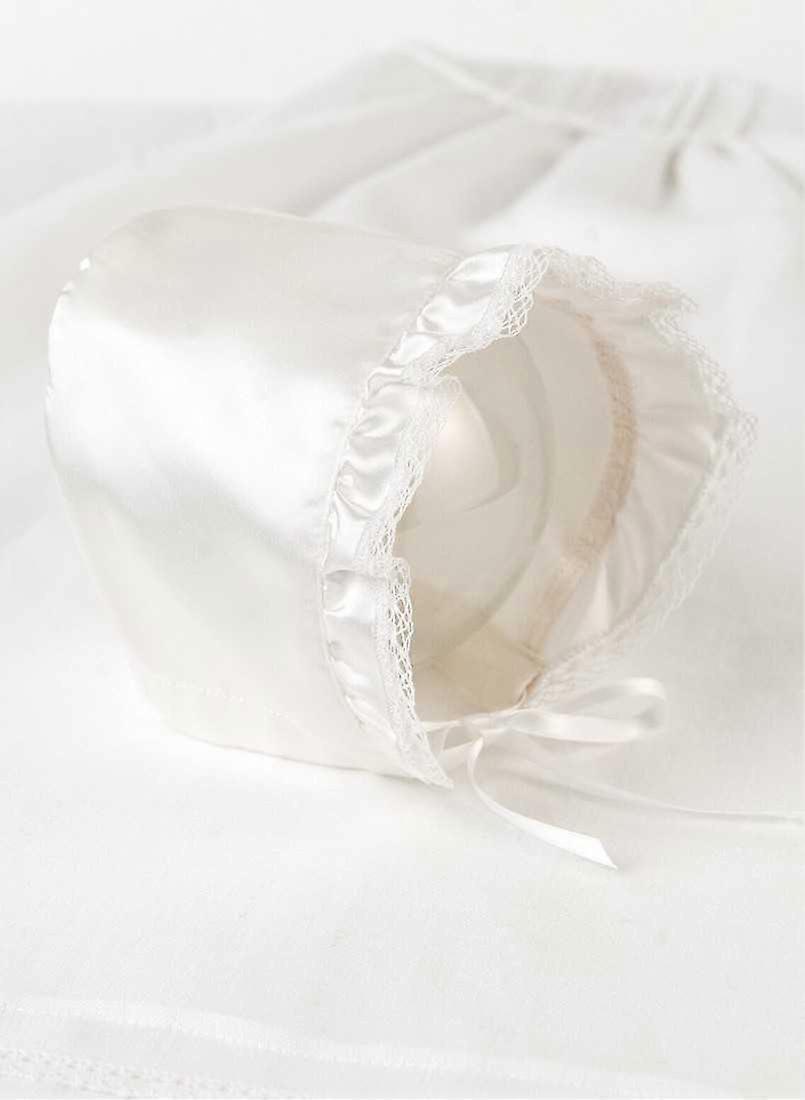 Grace Of Sweden - Christening Bonnet In Off White Satin | Fruugo US