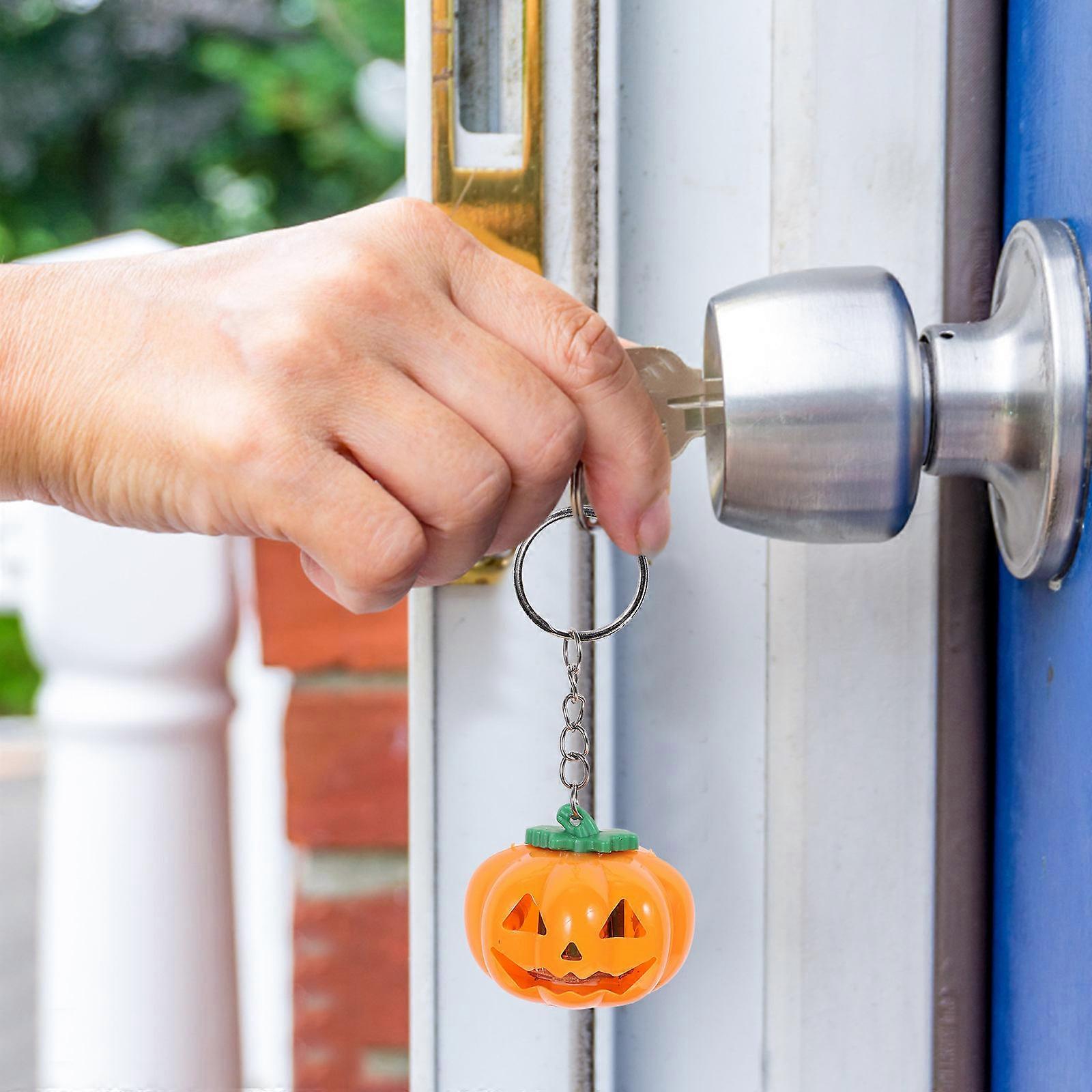 Pumpkin Keychain Glowing Keychain for Hanging Keys 4Pcs Halloween Party ...
