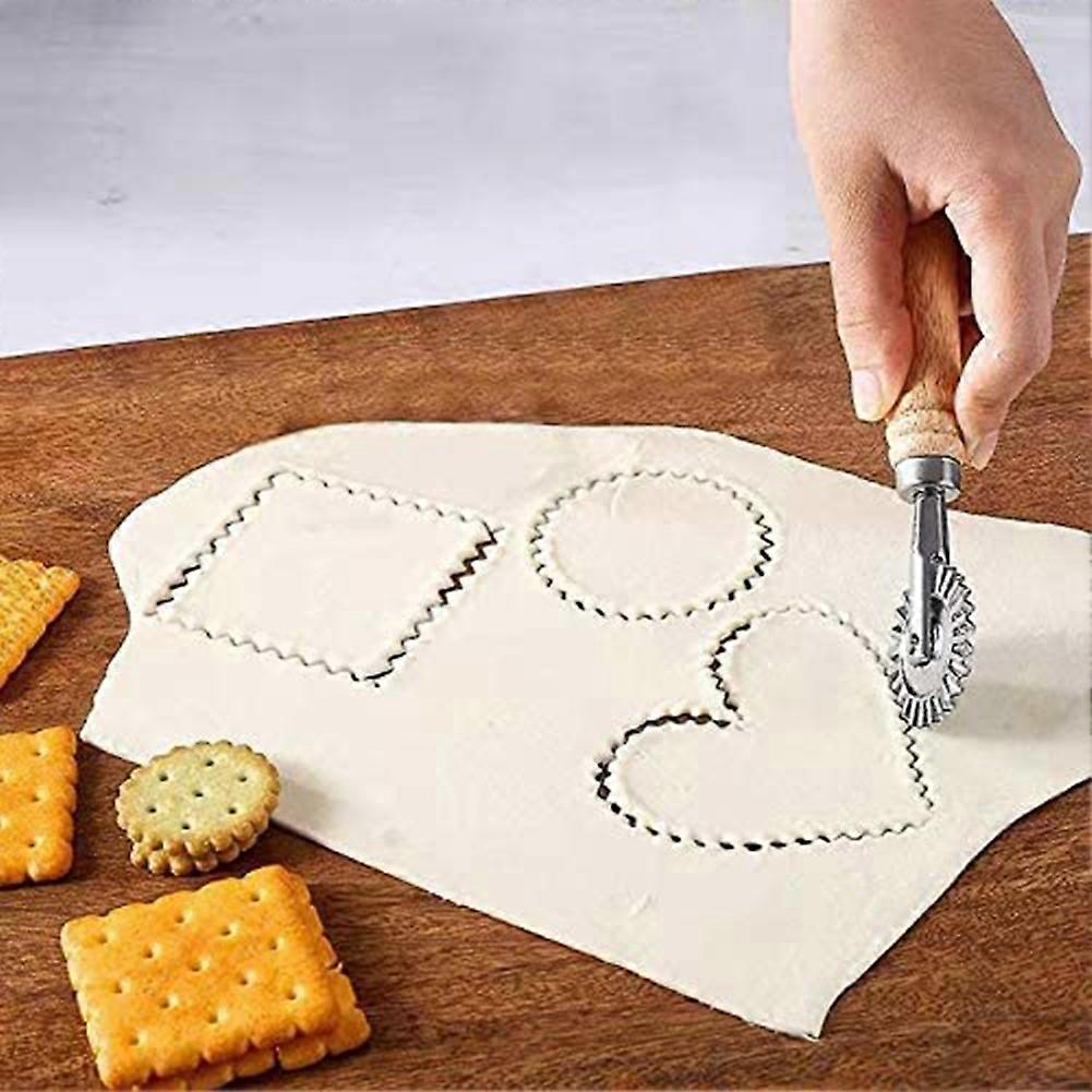 Pastry Cutter - Pasta Cutter - Ravioli Crimper Cutter Dough Cutter for ...