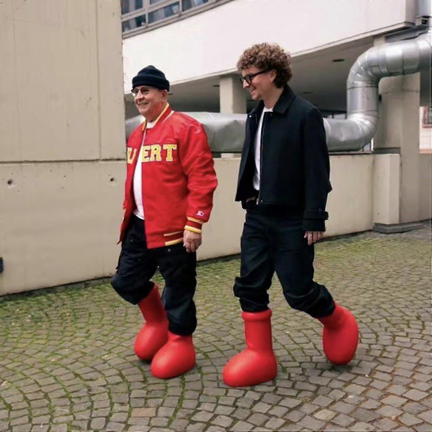 Creative Big Red Shoes, Anime Creative Men's And Women's Rain Boots ...