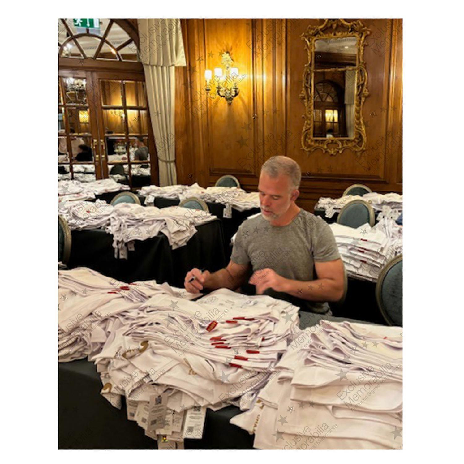 England Rugby 2003 Squad Signed Commemorative Champions '03 Rugby Shirt ...