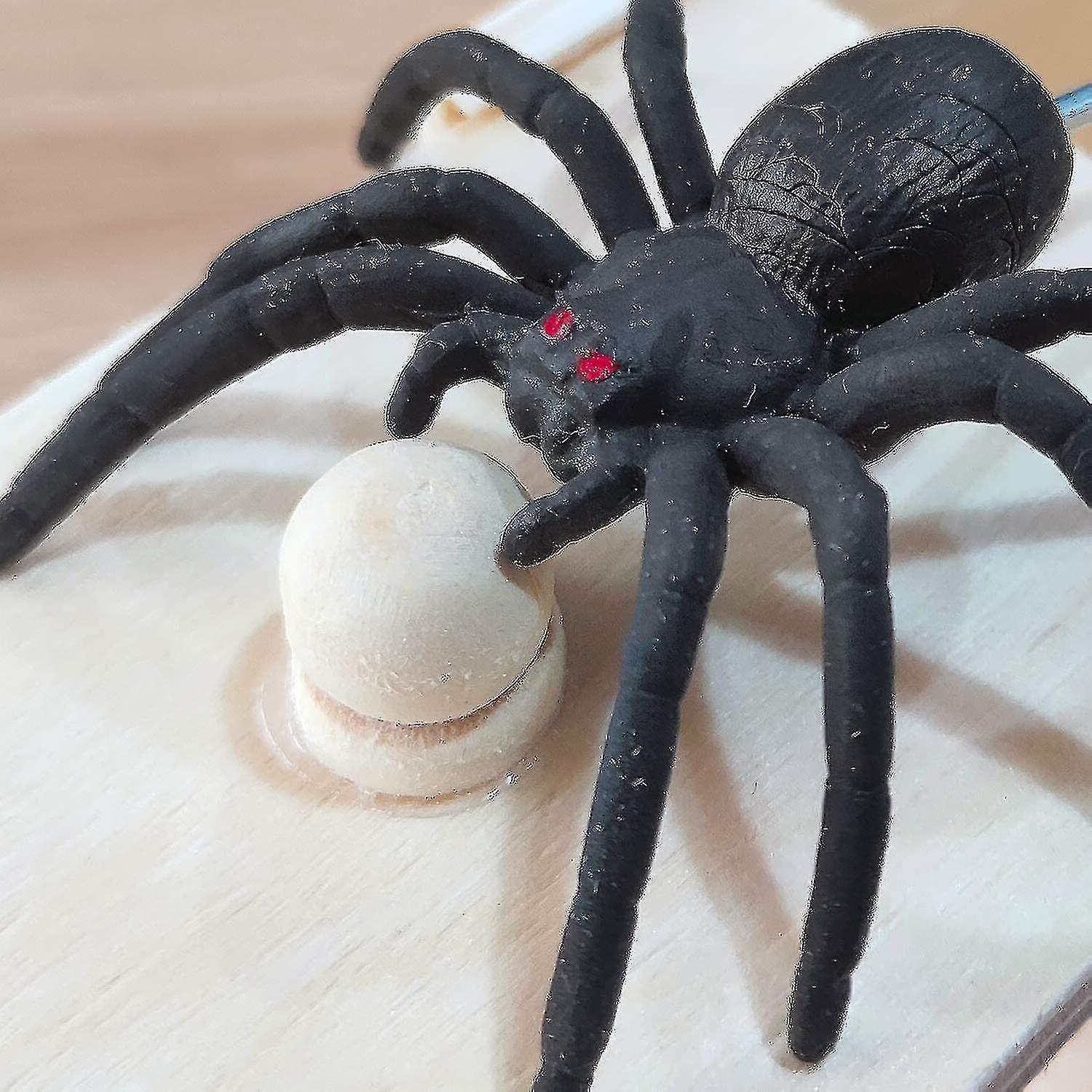 Prank Spider Surprise Box Rubber Spider Prank Box Tricky Spider Wood ...