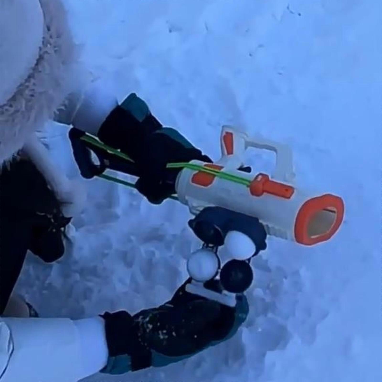 Educational toy Snowball Guns With Snow Clip Children's Winter Snow ...